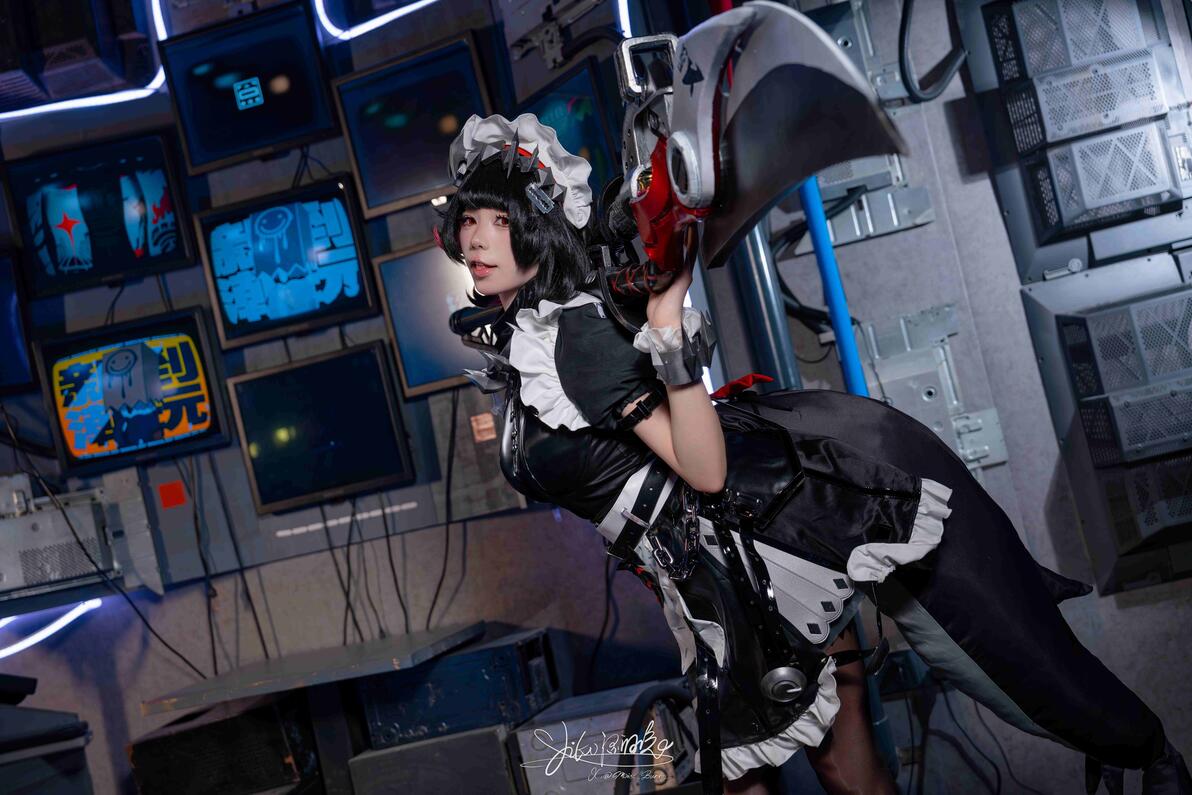 【Cosplay图集精选】咬一口兔娘OVO『慵懒逐浪-艾莲·乔』78P+1V - 哔哩哔哩