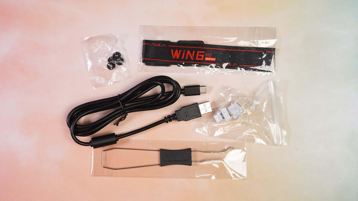 超高可玩性和性价比 狼蛛Win60HE PRO/Win68 HE MAX磁轴键盘 - 哔哩哔哩