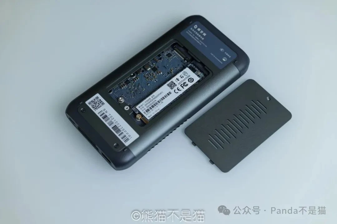 随身NAS能干啥？解锁便捷存储的真正潜力，极空间T2S使用体验 - 哔哩哔哩