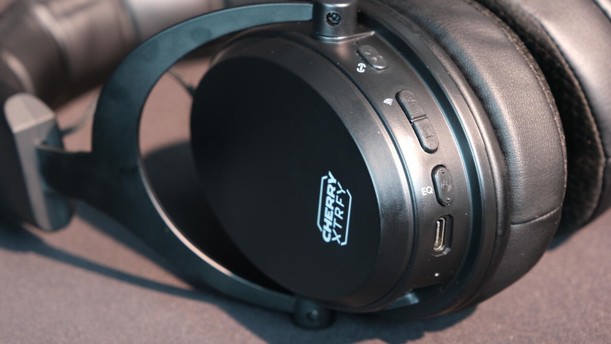 CHERRY XTRFY H3W头戴式无线电竞耳机体验分享 - 哔哩哔哩