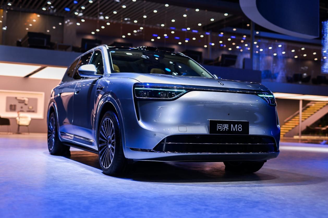 市场口碑双丰收问界M8、问界M9获多项大奖，实力定义"新豪华"标杆 - 哔哩哔哩