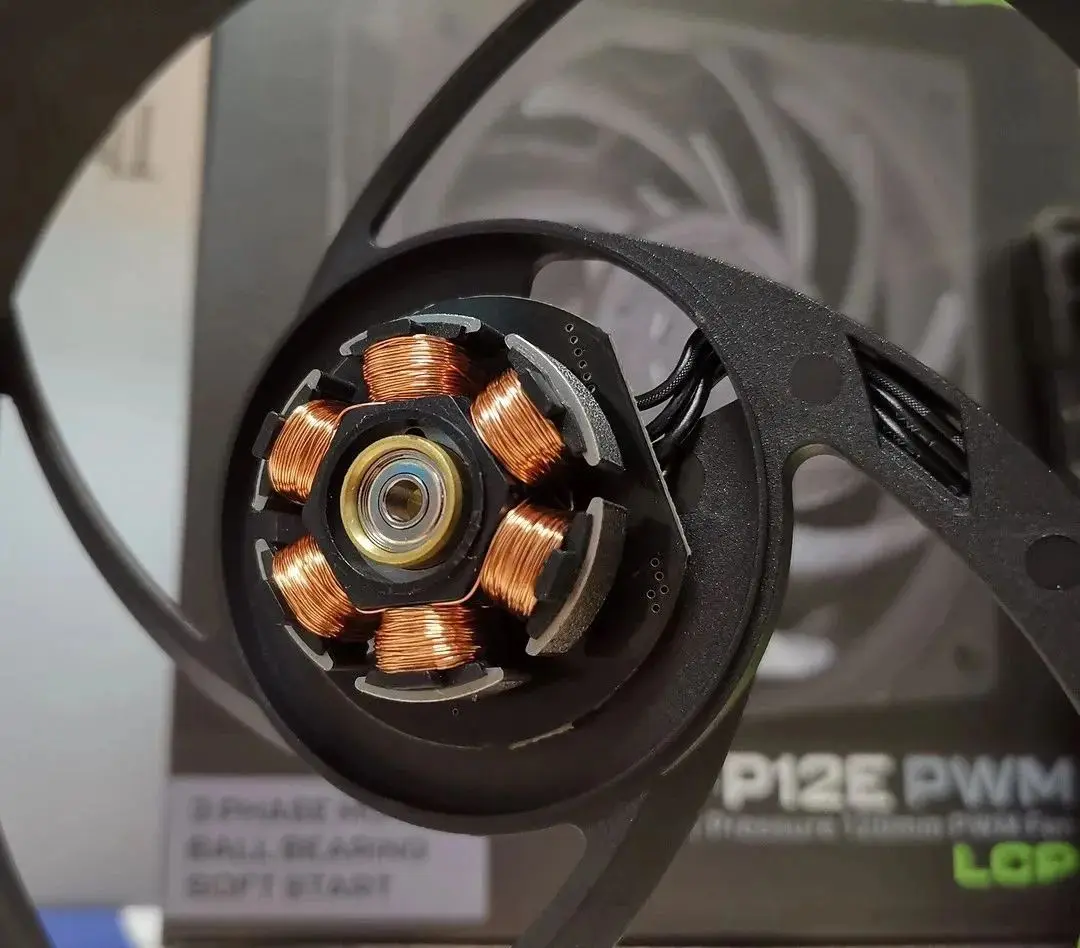 PentaWave P12E：有趣的灵魂，万里挑一 - 哔哩哔哩