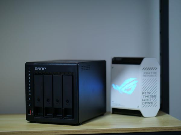 NAS正确使用方式丨威联通TS-464C2组建小团队文件共享中心 - 哔哩哔哩