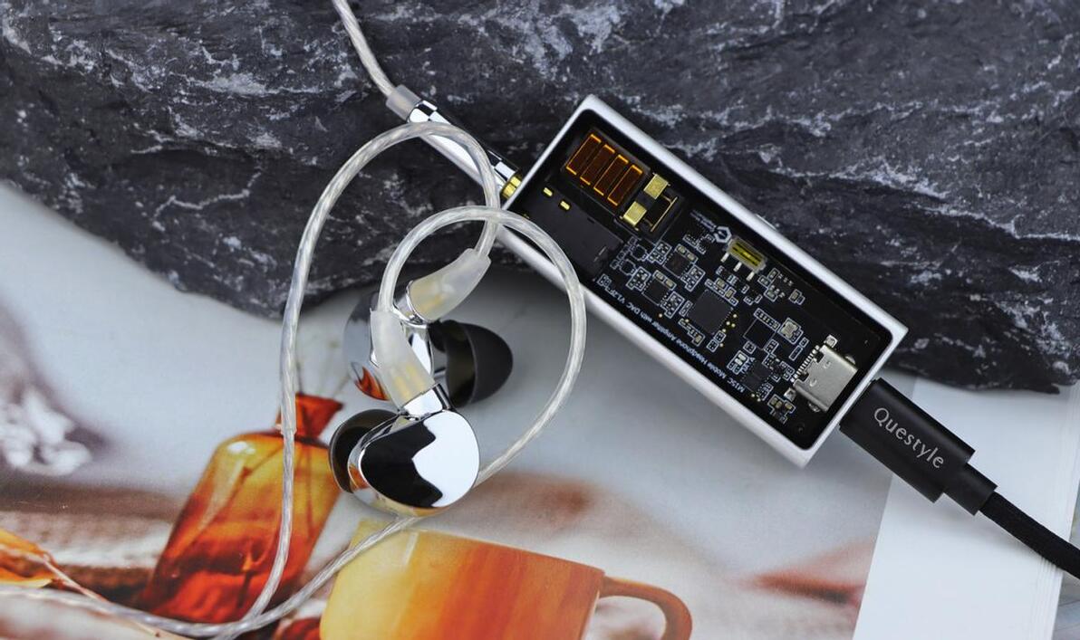 聆听音乐能发出让人感动的声音，旷世之声M15C HiFi解码耳放评测 - 哔哩哔哩