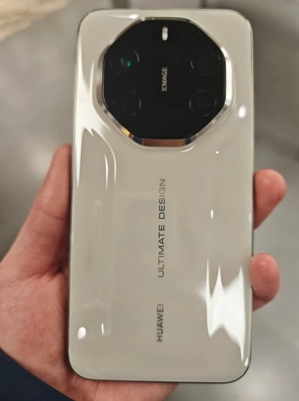 华为Mate80RS非凡大师（华为mate80rs非凡大师）怎么样？体验一周优缺点测评 - 哔哩哔哩