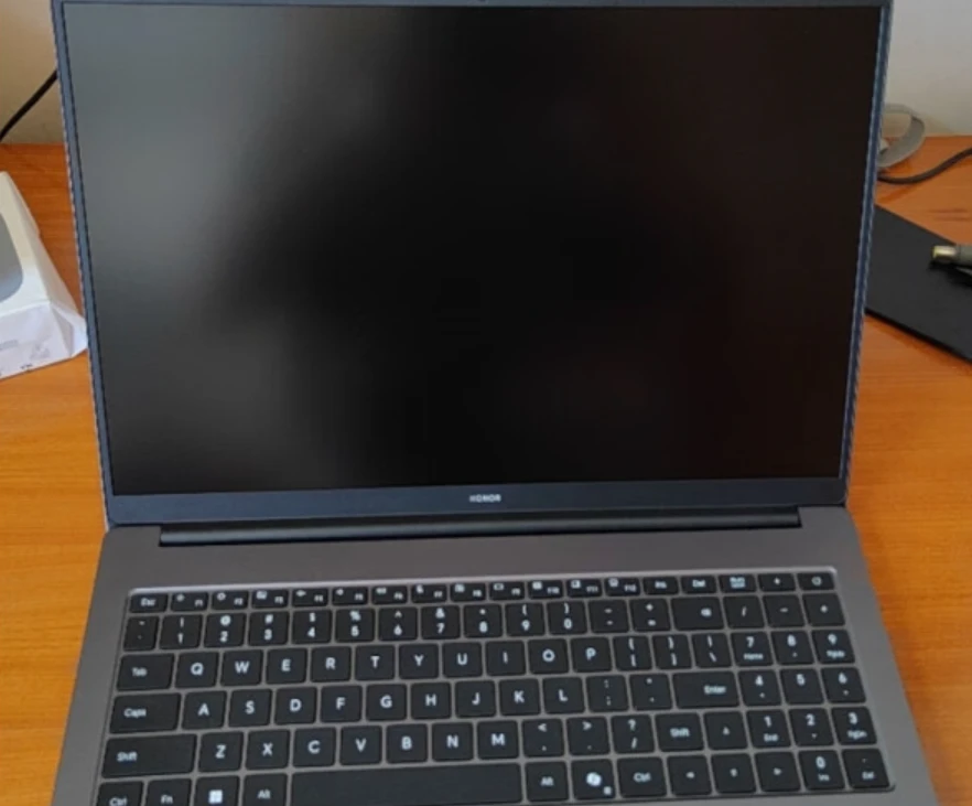 荣耀笔记本X16 2025战斗版（荣耀笔记本x16 2025战斗版）怎么样？体验6天优缺点测评 - 哔哩哔哩