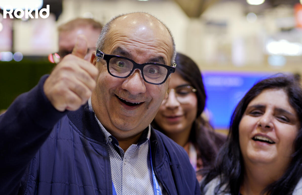 乐奇Rokid亮相CES 2026，AI+AR眼镜引领人机交互新时代 - 哔哩哔哩