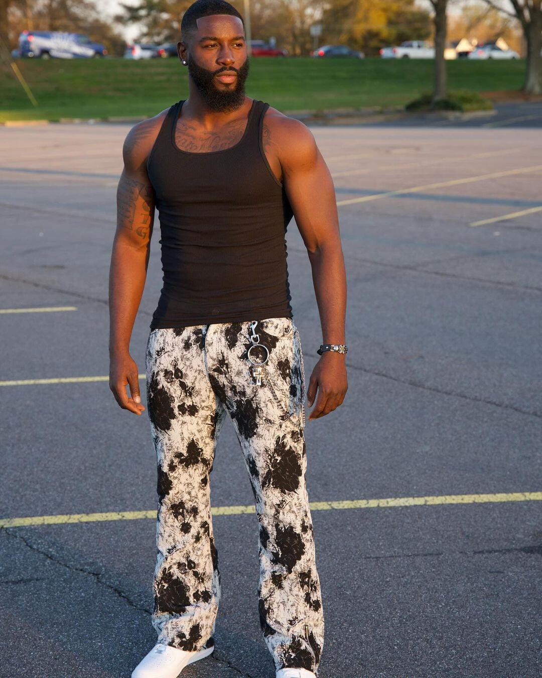 爱情岛美国版 第六季OG介绍 NFL球星亲弟，旧人回归，狼人杀《叛徒》冠军 - 哔哩哔哩