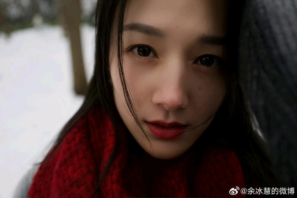 【J】SNS美图速递 第273期（特别篇）余冰慧 - 哔哩哔哩