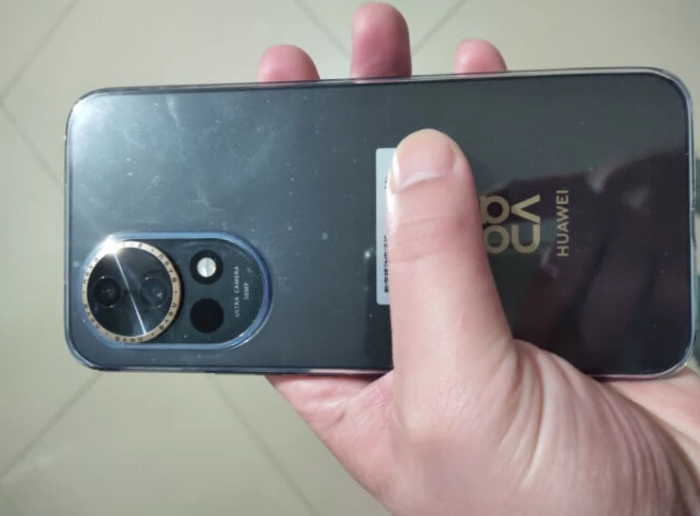 红米k80和华为nova13各方面哪个更好分别相差多少？哪个更值得买？ - 哔哩哔哩