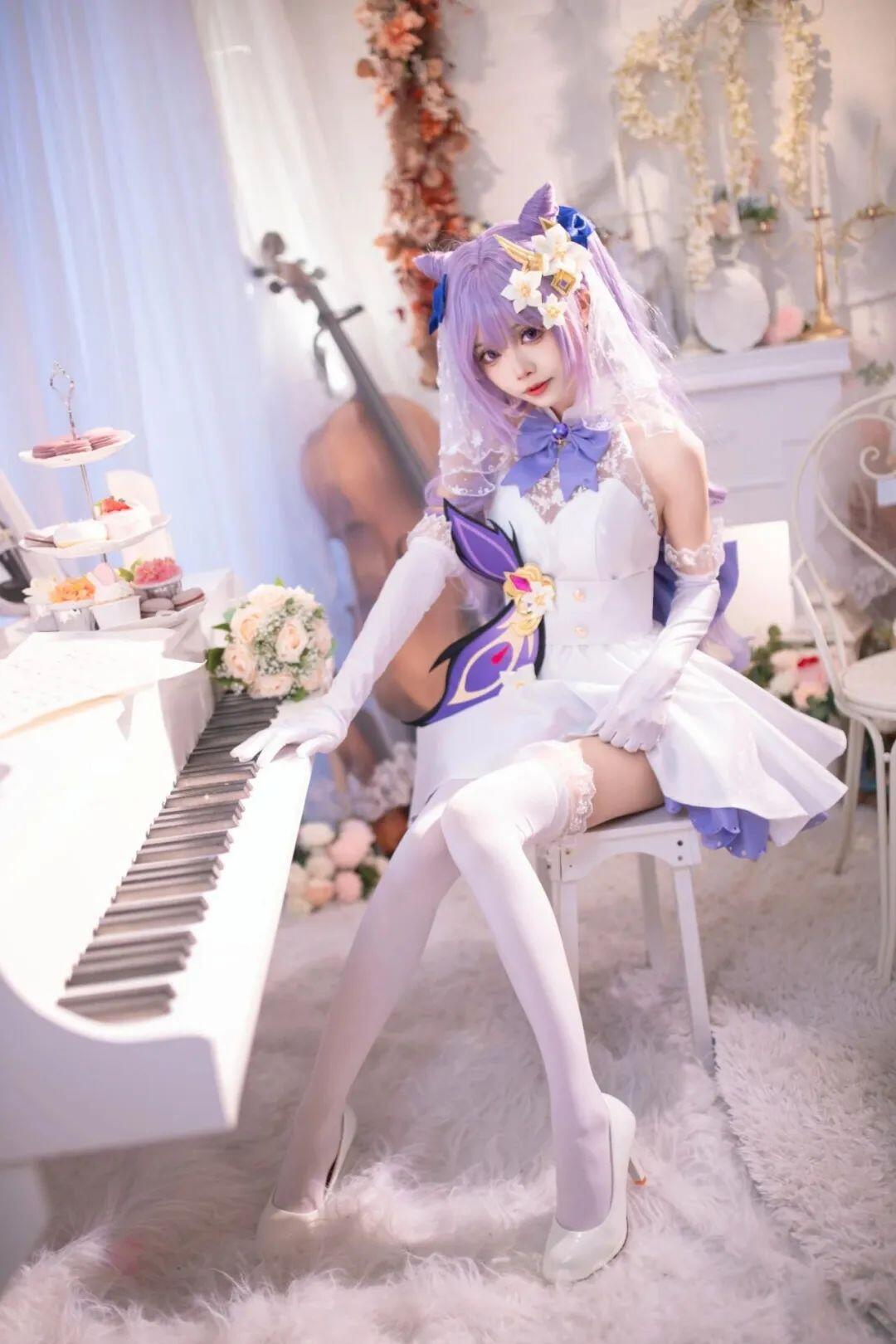 艾西Aiwest，元气满满的四川coser! - 哔哩哔哩