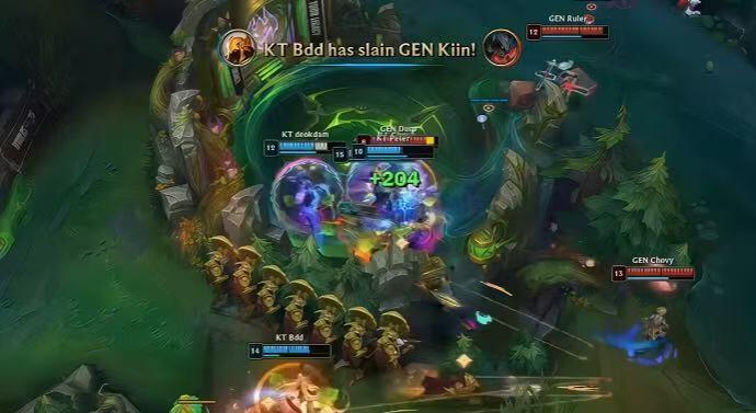 S15总决赛T1与KT巅峰对决，这款游戏策略博弈同样精彩 - 哔哩哔哩