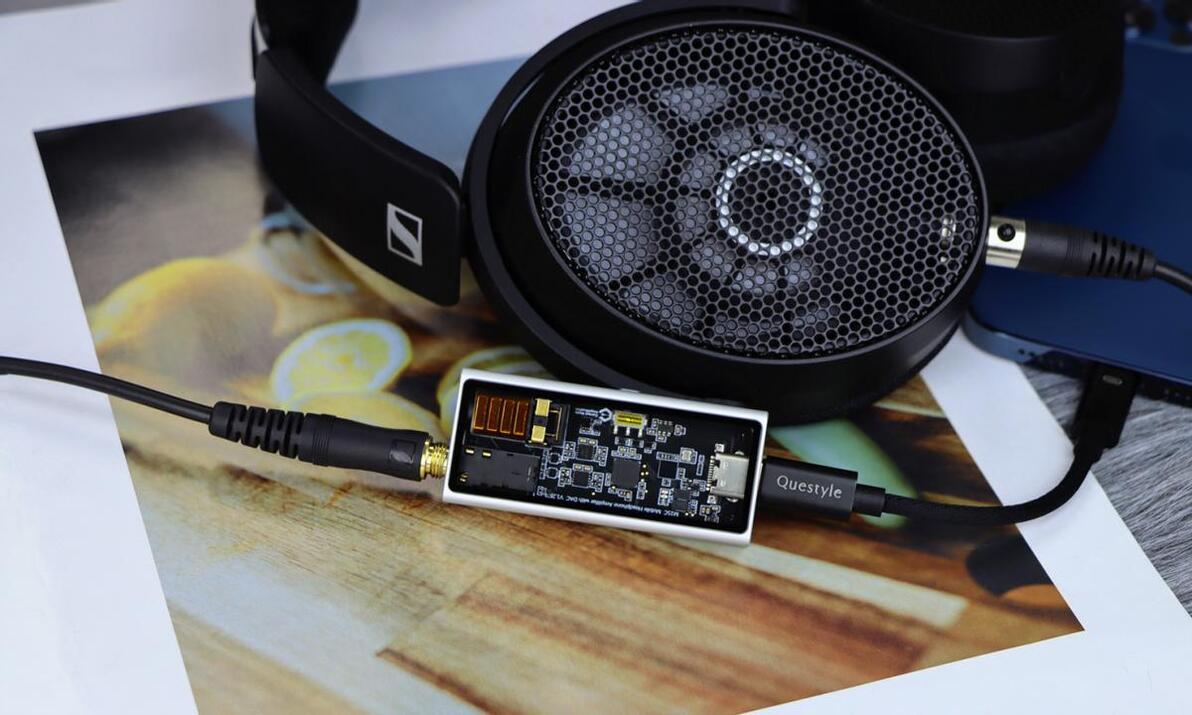 聆听音乐能发出让人感动的声音，旷世之声M15C HiFi解码耳放评测 - 哔哩哔哩