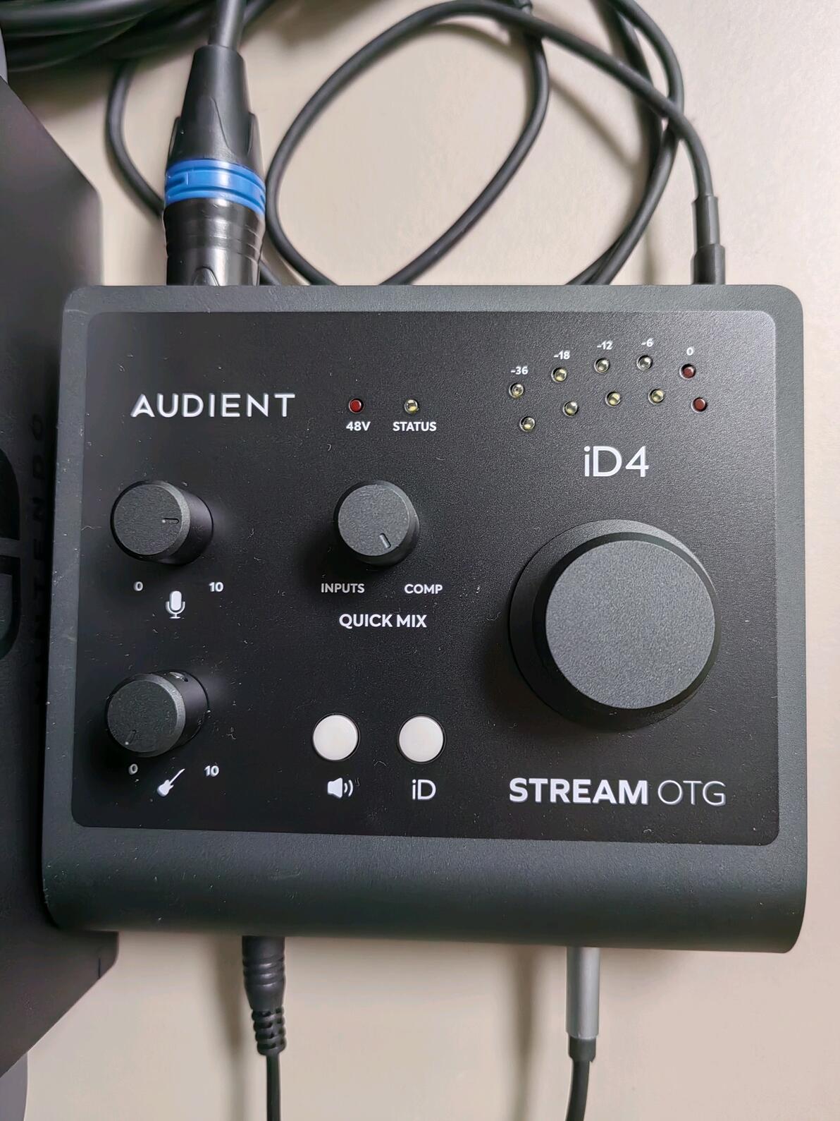 新声卡Audient ID4 Stream OTG入手评测 - 哔哩哔哩