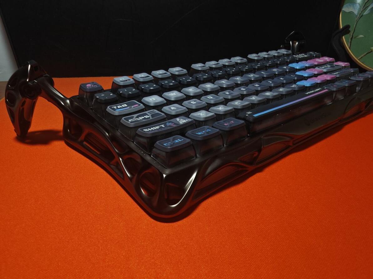 重力星球破茧K1Pro赛博朋克版测评：始于颜值，忠于性能！ - 哔哩哔哩