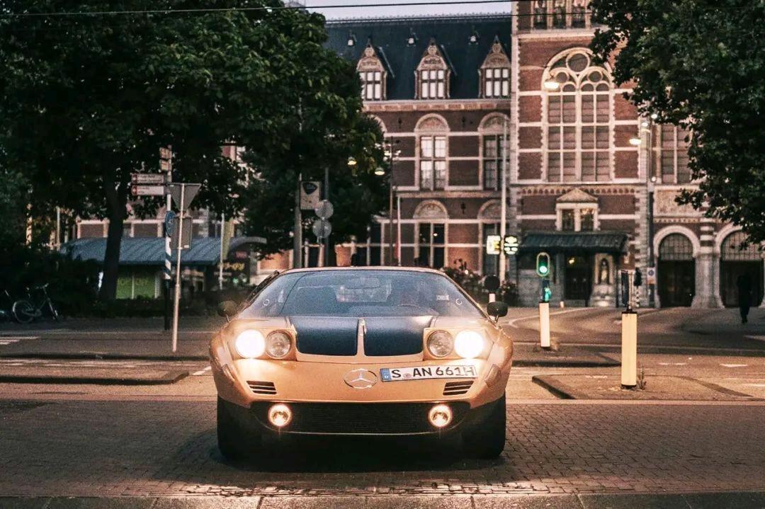 来自未来的另类梅奔——梅赛德斯-奔驰 C111 - 哔哩哔哩