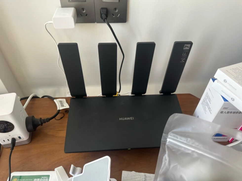 华为路由BE7（华为be7路由器）怎么样？体验7天优缺点测评 - 哔哩哔哩
