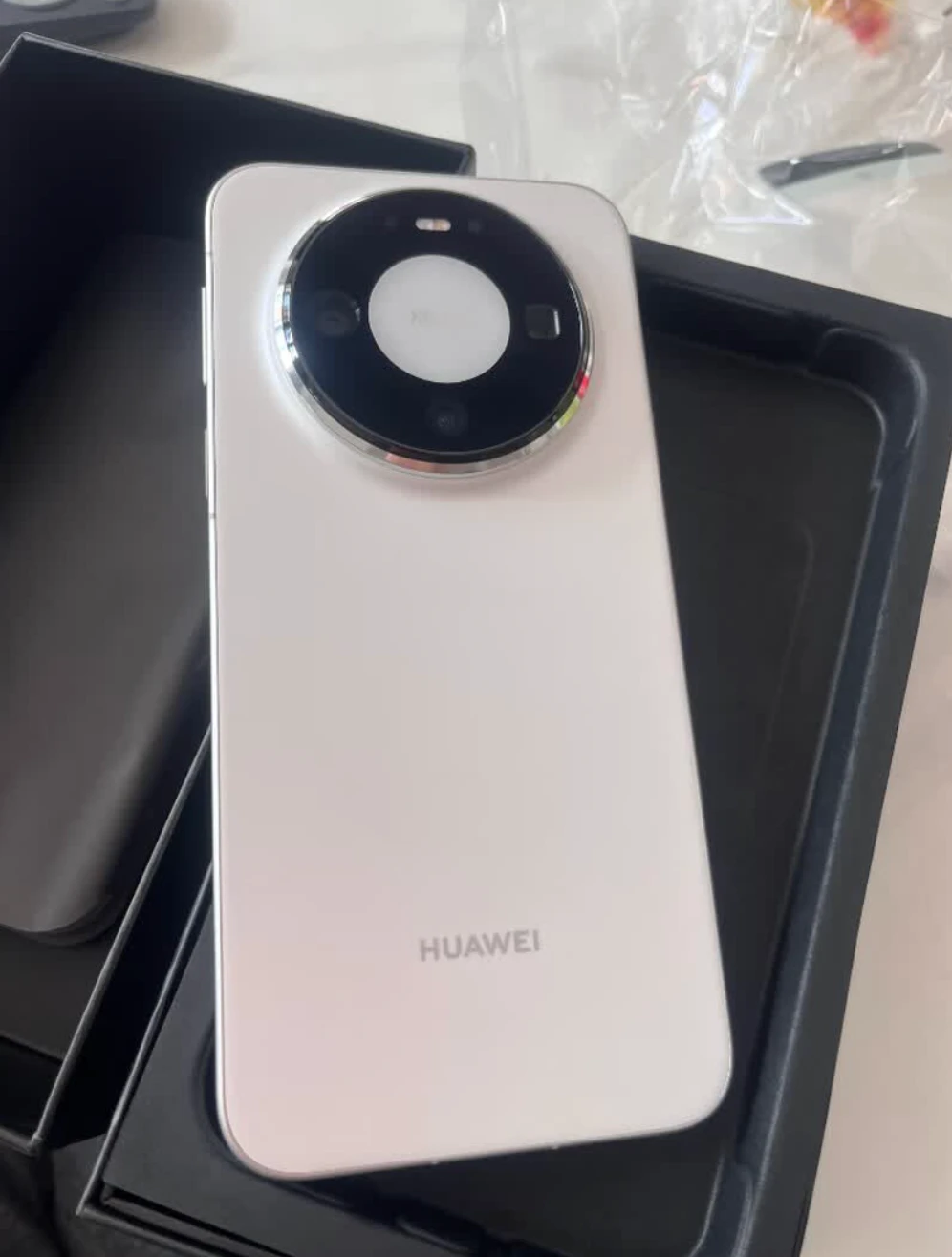 华为Mate80（华为mate80）值得购买吗？体验8天优缺点测评 - 哔哩哔哩