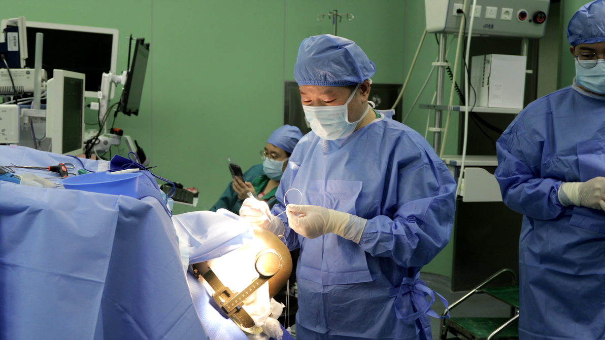 来头挺大的LITT(激光热凝)，到底是啥技术，真是治疗癫痫的新技术吗？ - 哔哩哔哩