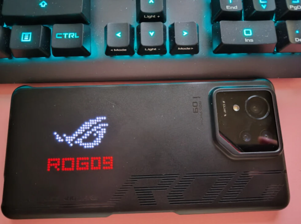 rog9和rog9pro都有哪些亮点和不足？对比后哪个更值得入手？ - 哔哩哔哩