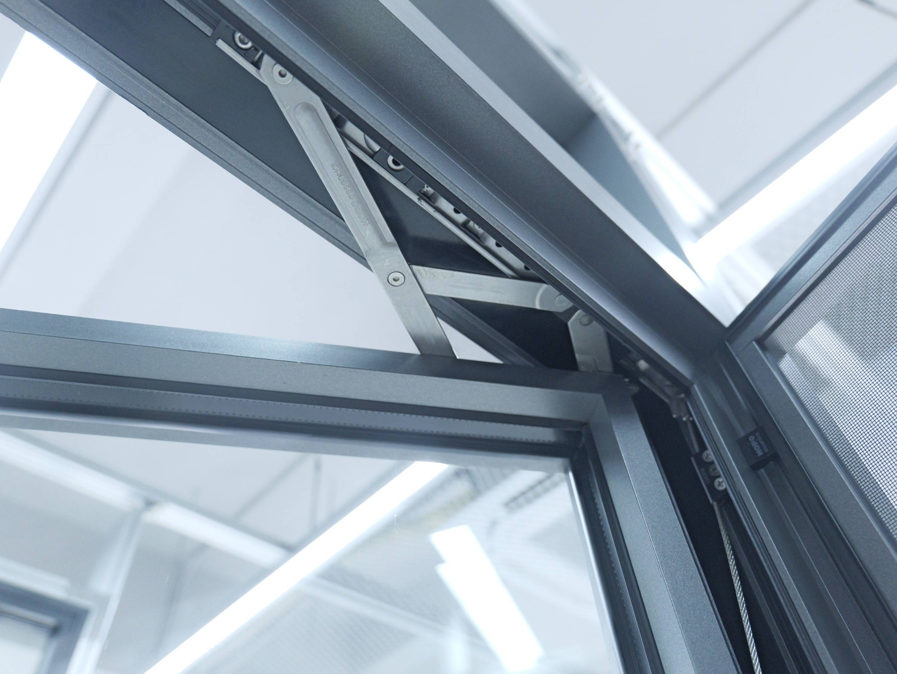 HOPO和HOPPE名字太像，到底有啥区别？ - 哔哩哔哩