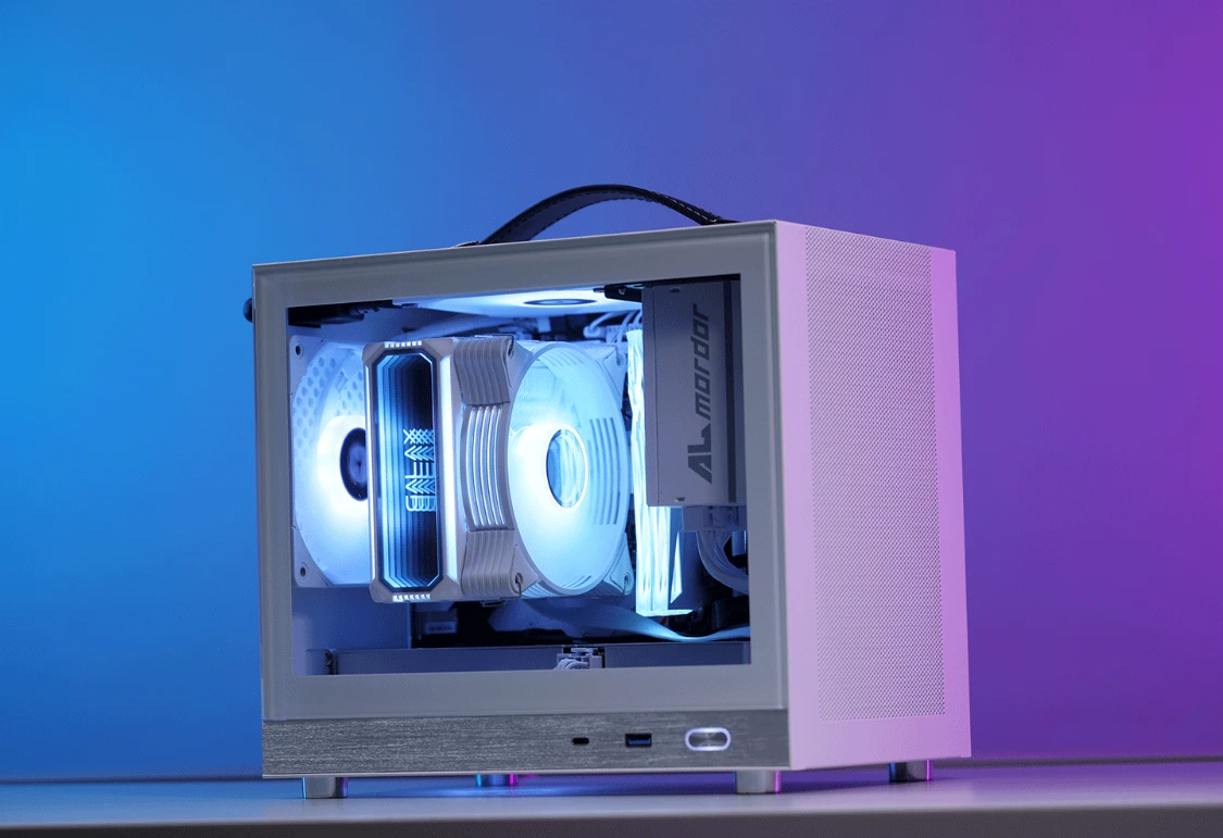 预算6K左右可以提着走的ITX小主机：14400+4060搭配闪鳞G200装机 - 哔哩哔哩