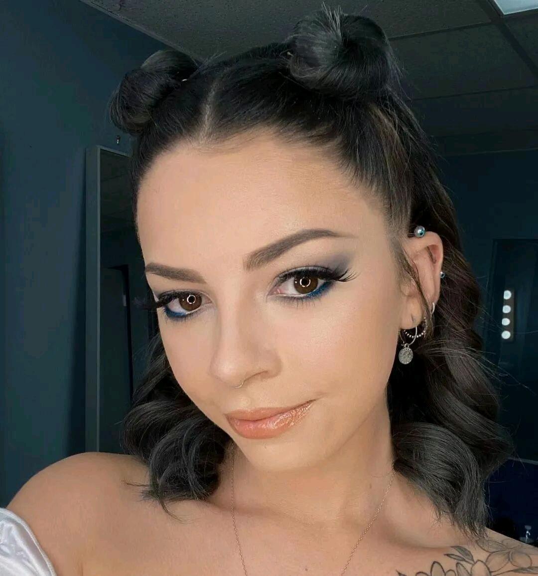 欧美女神系列：Bella Luna - 哔哩哔哩