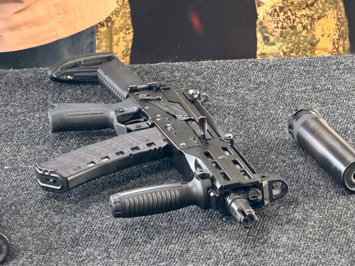 卡拉什尼科夫集团首次展示 AK-12K 和 AK-12SK两款步枪 - 哔哩哔哩