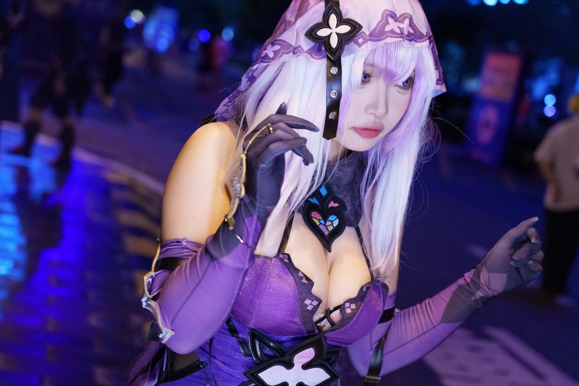 【黑天鹅cos】-大雷加氛围感双重buff - 哔哩哔哩