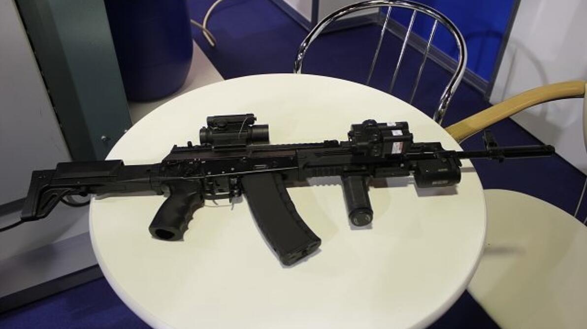 俄罗斯AK-12突击步枪详解 - 哔哩哔哩