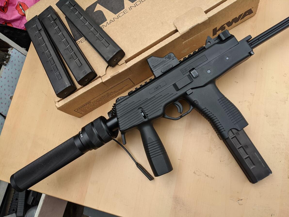 CS2武器原型介绍#12：MP9 - 哔哩哔哩