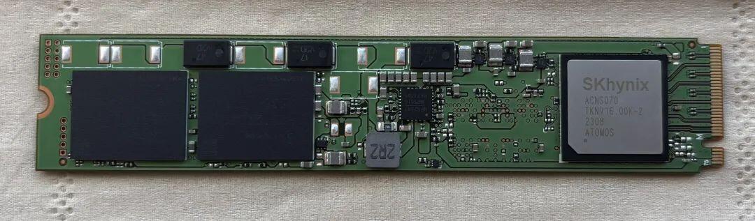 低功耗硬盘"大船"靠岸？海力士PE9010简测 - 哔哩哔哩