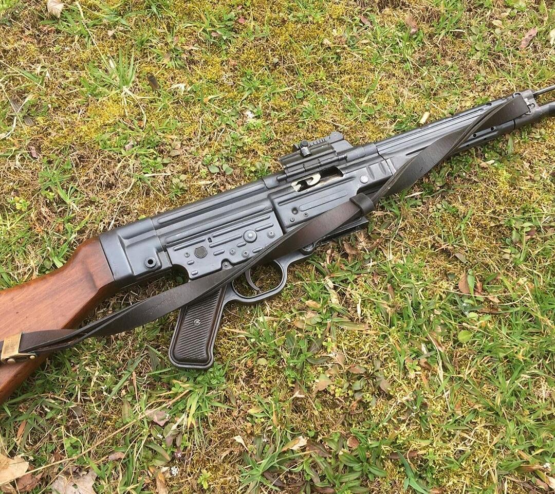 军事革命的先驱：二战德军STG-44突击步枪详解 - 哔哩哔哩