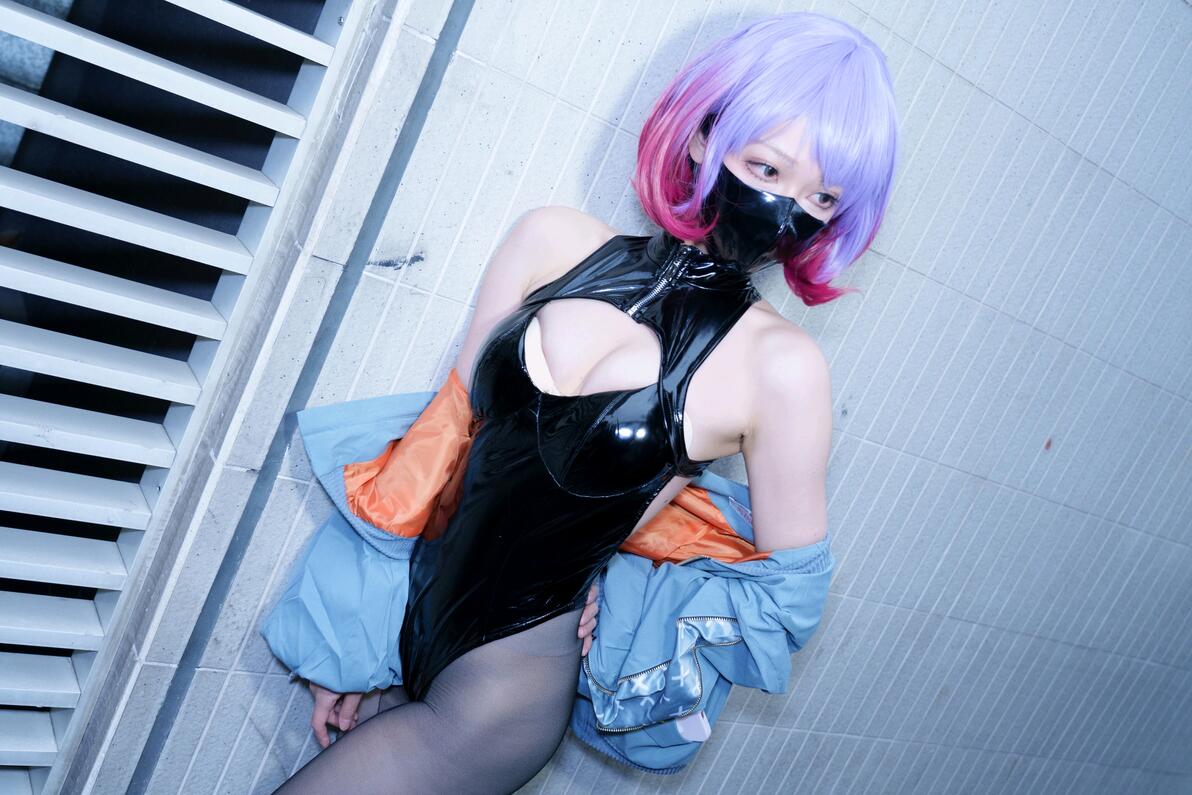 【露娜cos】-高开叉腰丝漆皮北半球 - 哔哩哔哩