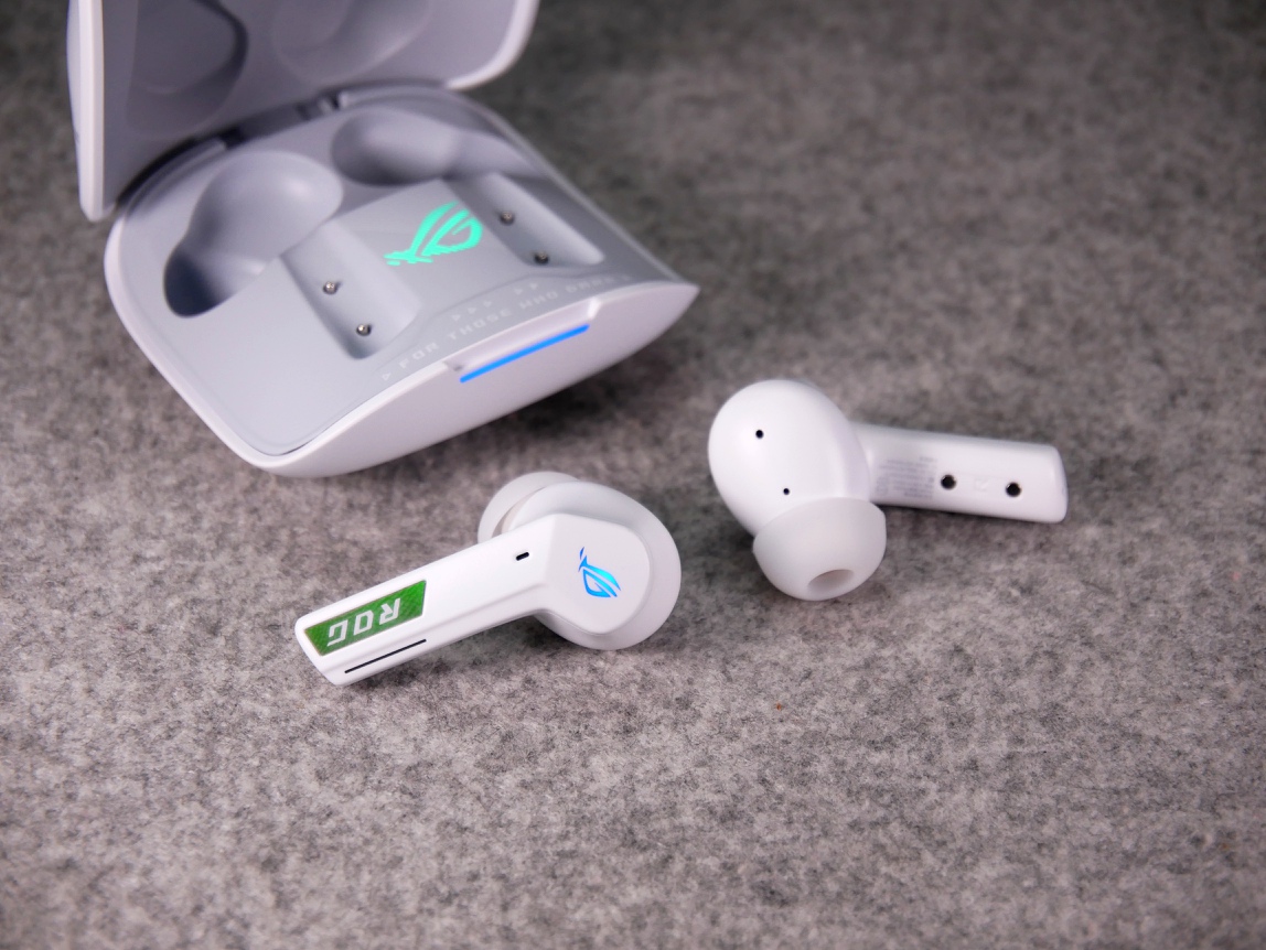 最强游戏TWS——ROG 降临 TWS SN 双模游戏耳机 - 哔哩哔哩