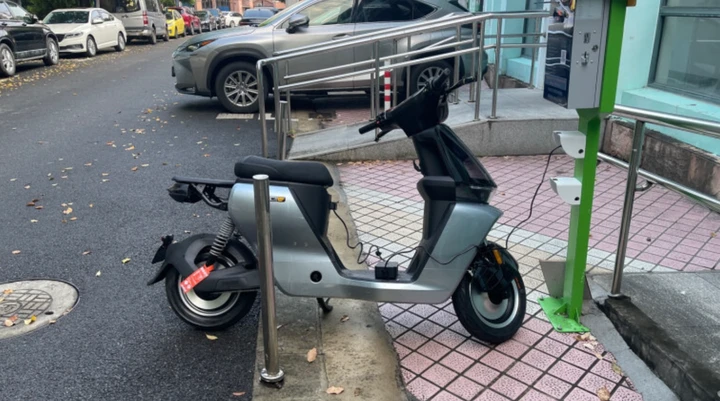 九号cz90（九号电动车Cz90）怎么样？体验9天优缺点测评 - 哔哩哔哩