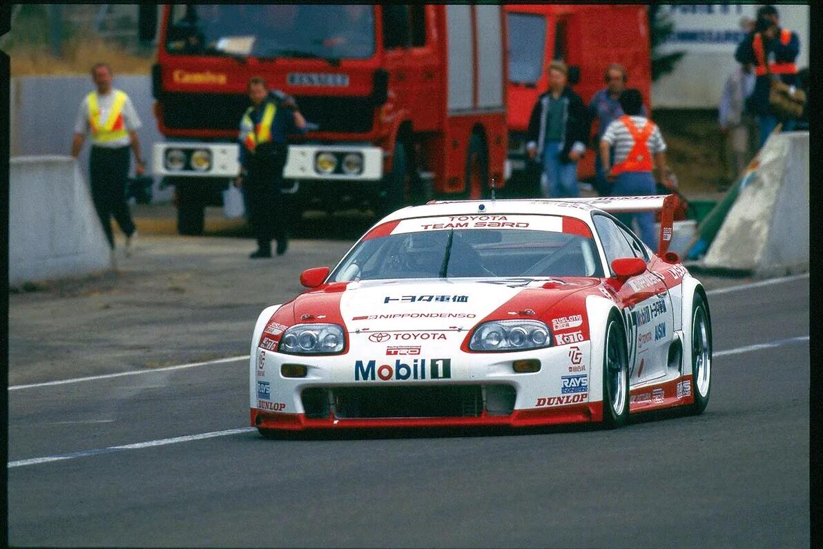 『丰田 Supra LM GT』Supra在勒芒24小时所接受的现实 - 哔哩哔哩