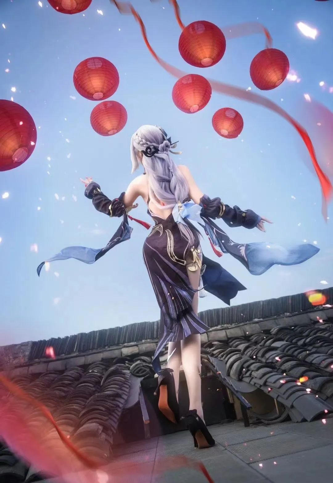 Cosplay写真│走路摇ZLY│一个集美丽与智慧于一身的全能型大姐姐! - 哔哩哔哩