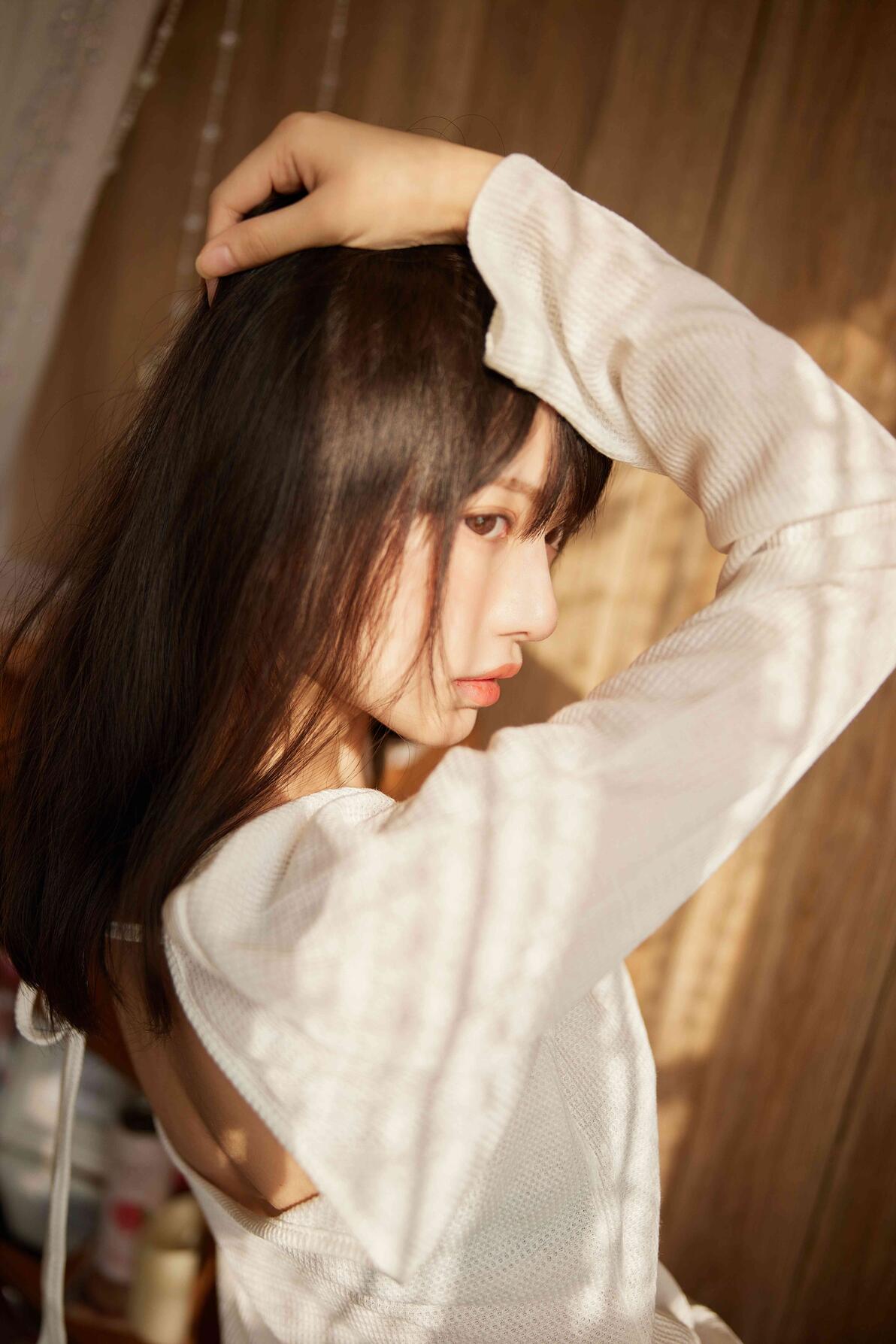 【Cosplay图集精选】shika小鹿鹿 鹳鸟踟蹰 40P - 哔哩哔哩