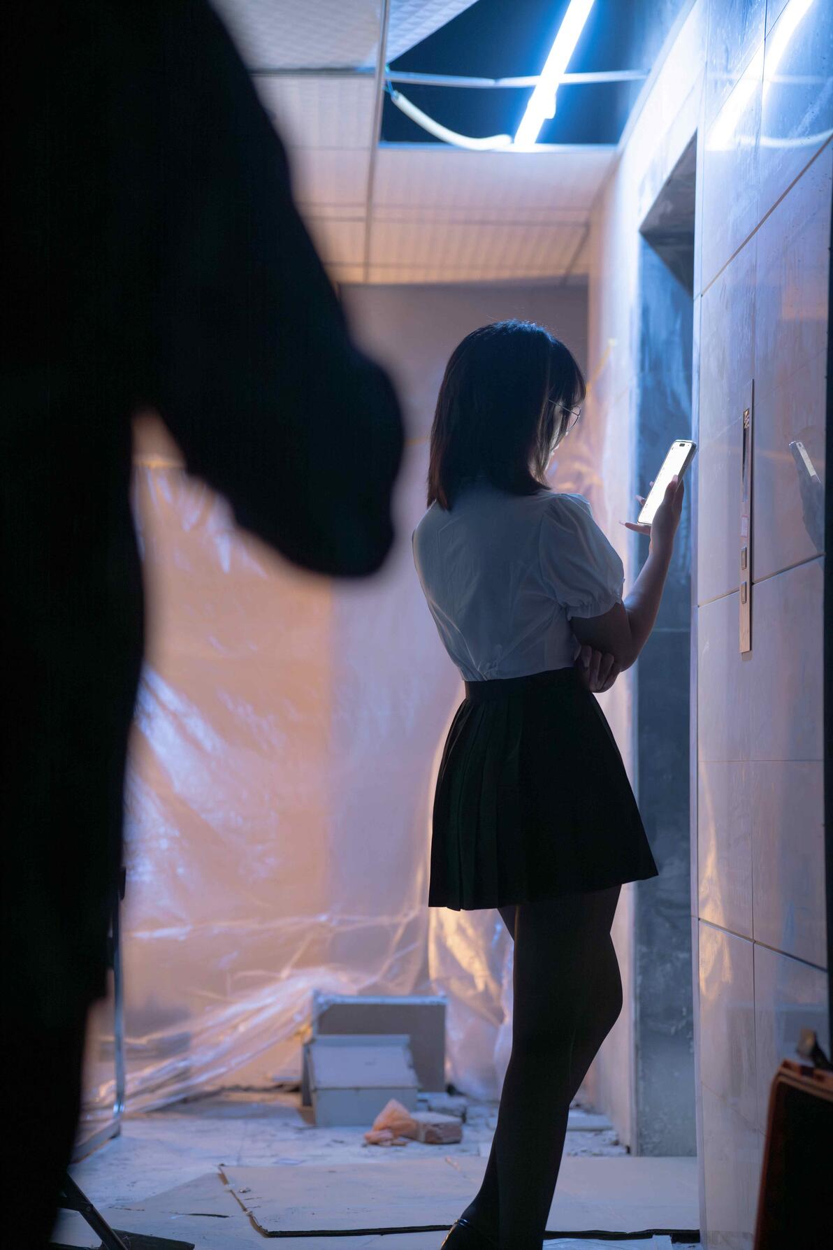 【Cosplay图集精选】yuuhui玉汇 电梯间-尾行(154p+1v)(97 - 哔哩哔哩