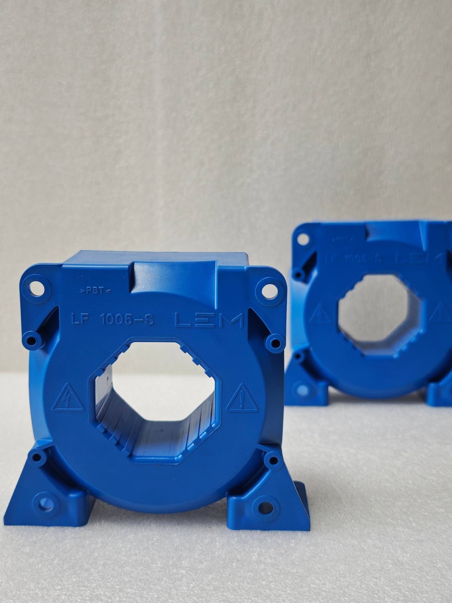 LEM莱姆电流传感器LF205-S北京源头厂家现货 - 哔哩哔哩