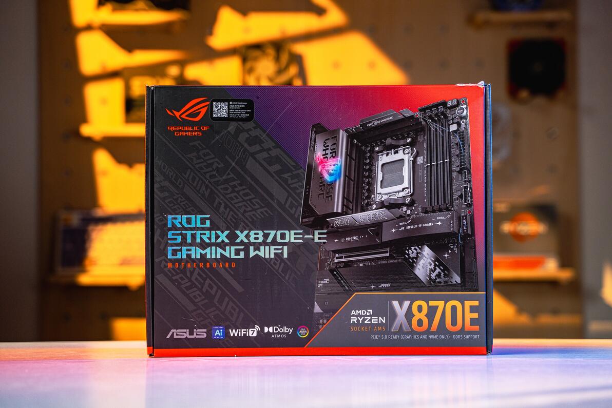ROG Strix X870E-E Gaming WiFi 简易开箱规格分享 - 哔哩哔哩