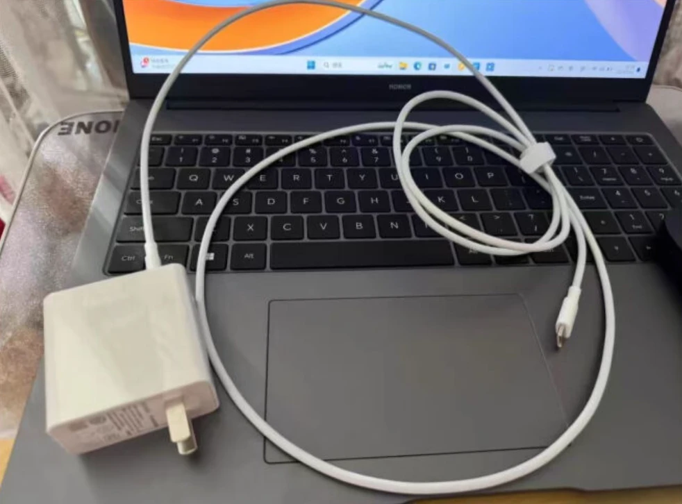 荣耀笔记本X16 2025战斗版（荣耀笔记本x16 2025战斗版）怎么样？体验6天优缺点测评 - 哔哩哔哩