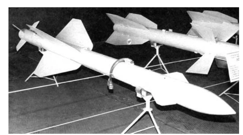 鞭挞者的长鞭——R-23/24空空导弹 - 哔哩哔哩