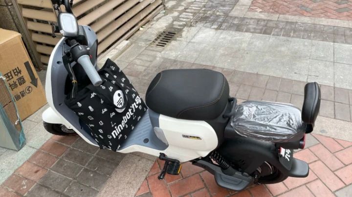 九号a2z40（九号电动车A2z 40）怎么样？体验4天优缺点测评 - 哔哩哔哩