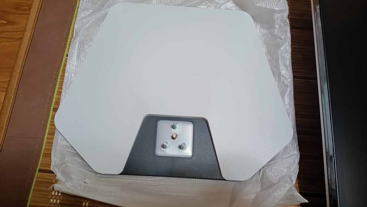 雷鸟32U8 上手体验（附 INF&ICC配置文件） - 哔哩哔哩