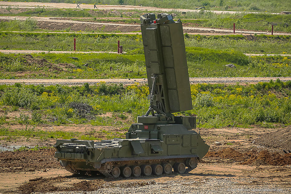 中国“低调腹黑”的代表作 - SLC-2E有源相控阵炮侦雷达 - 哔哩哔哩