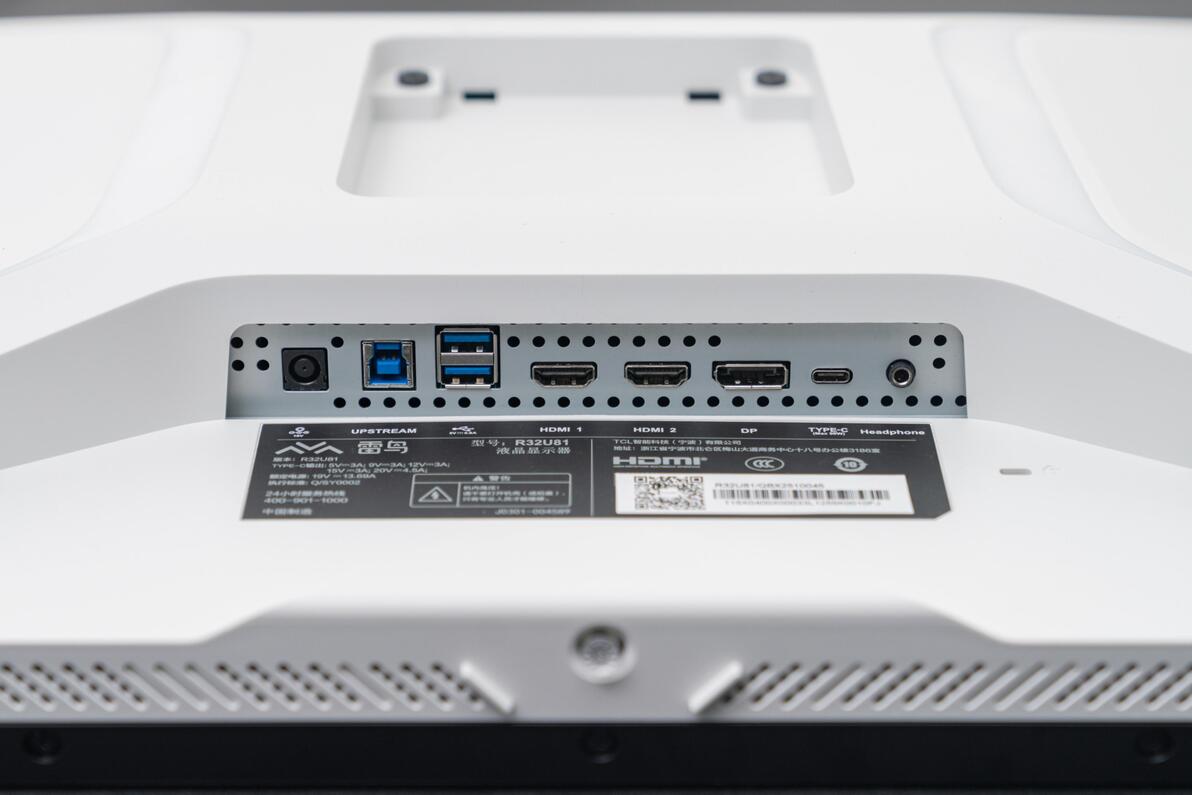 电竞玩家该选 QD-MiniLED 还是 LCD，看完雷鸟 32U8 的详测你就明白了 - 哔哩哔哩