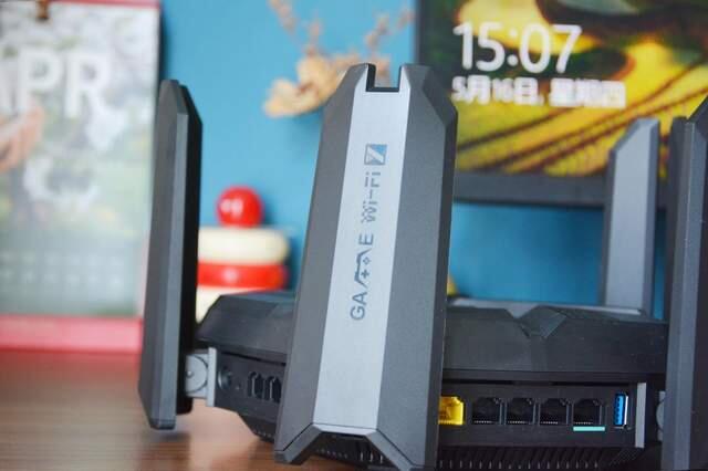 信号穿墙王，实测WiFi7锐捷天蝎BE72Pro 路由器，无愧旗舰之名 - 哔哩哔哩