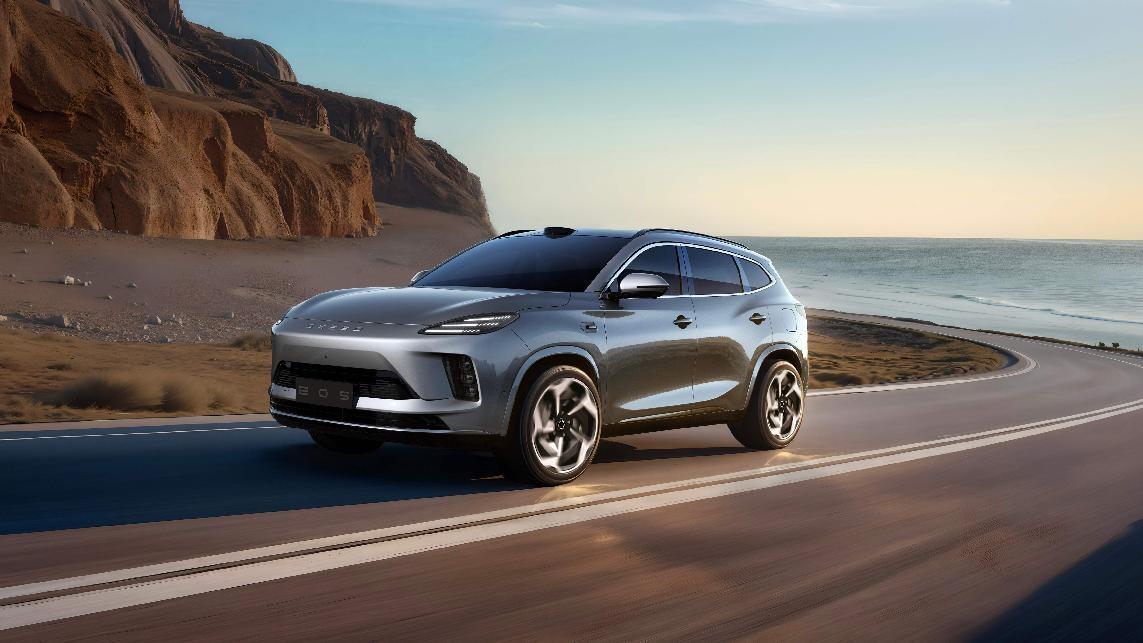 年度最强对决！星途ET5和尚界H5同台“互砍”，谁能活到最后？ - 哔哩哔哩